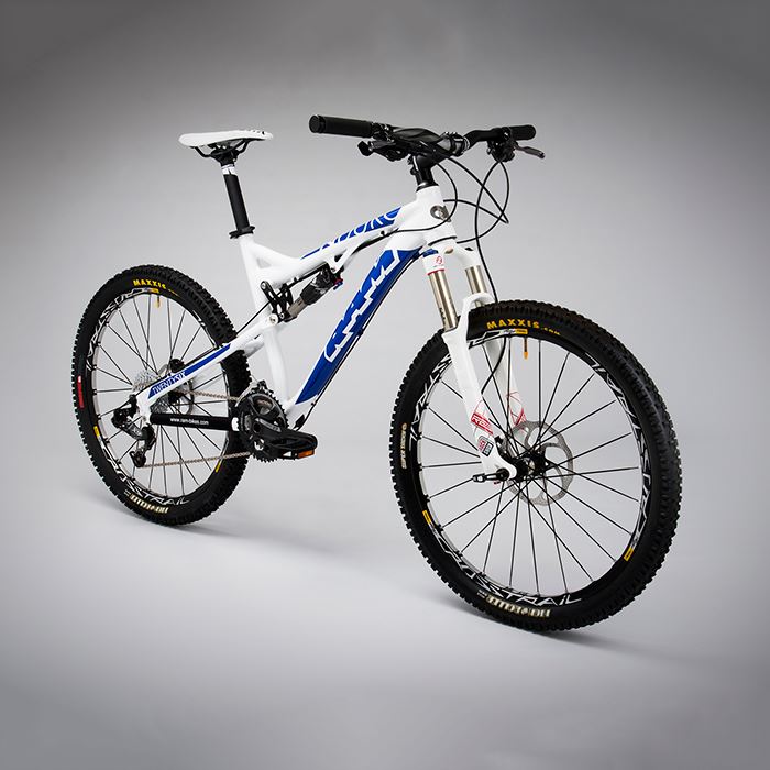 Nop Native Responsive Demo Store. Conquer Bike-Grouped